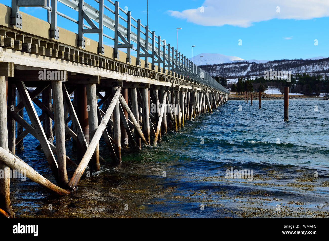 beautiful old bridge crossing two islands over ocean in sunshine Stock ...