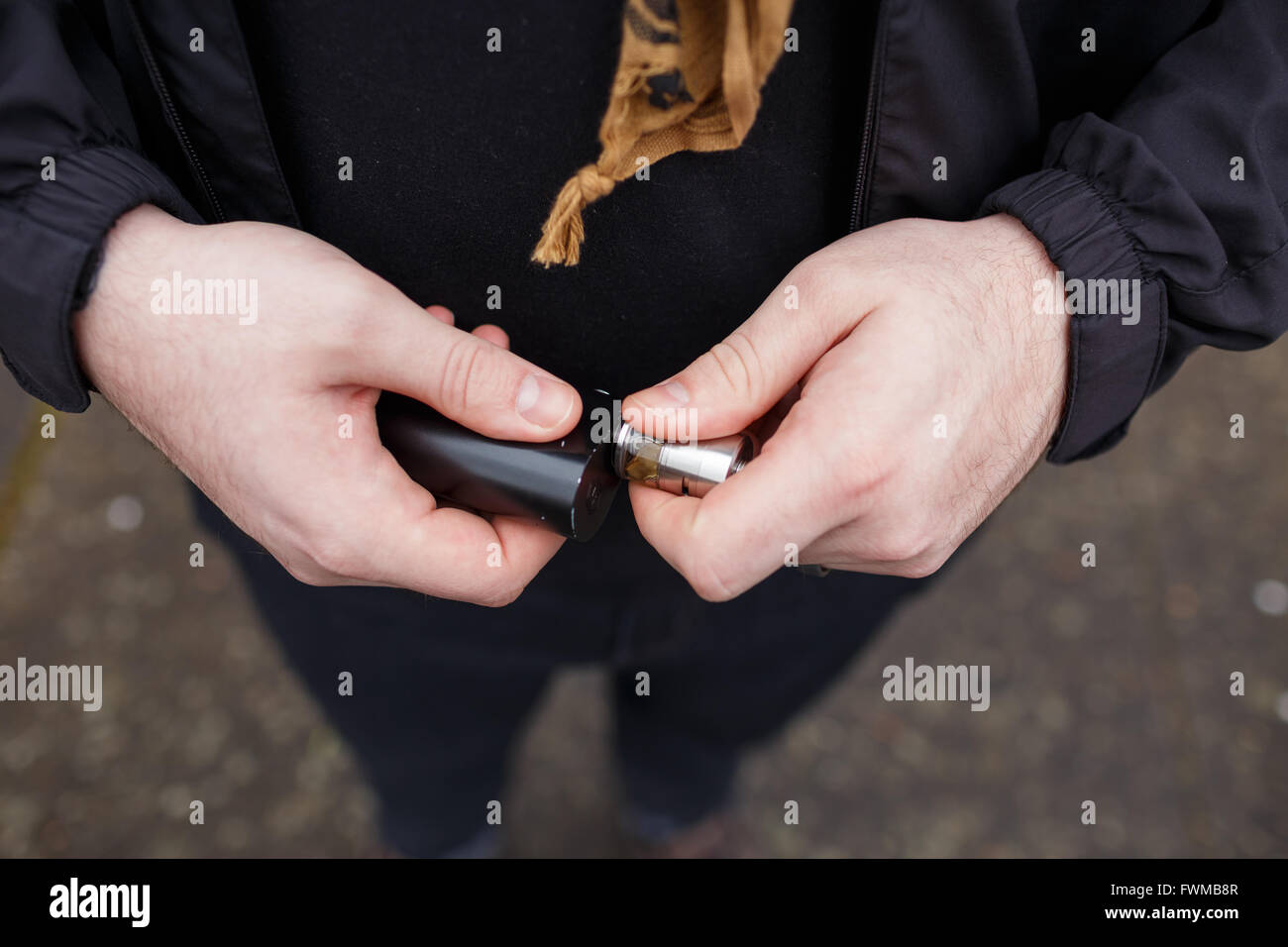 Vaping controversy hi-res stock photography and images - Alamy