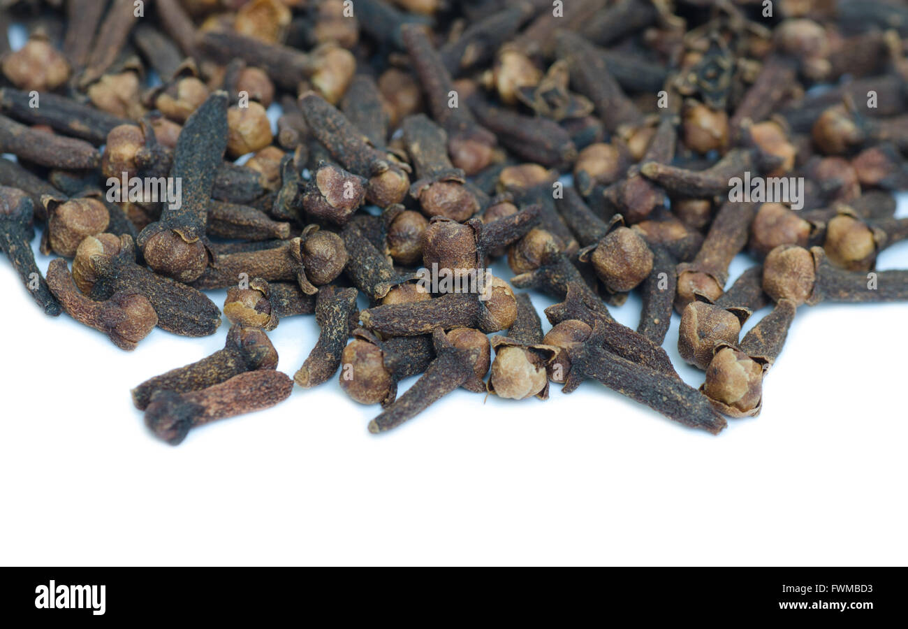 cloves isolate on white background Stock Photo - Alamy