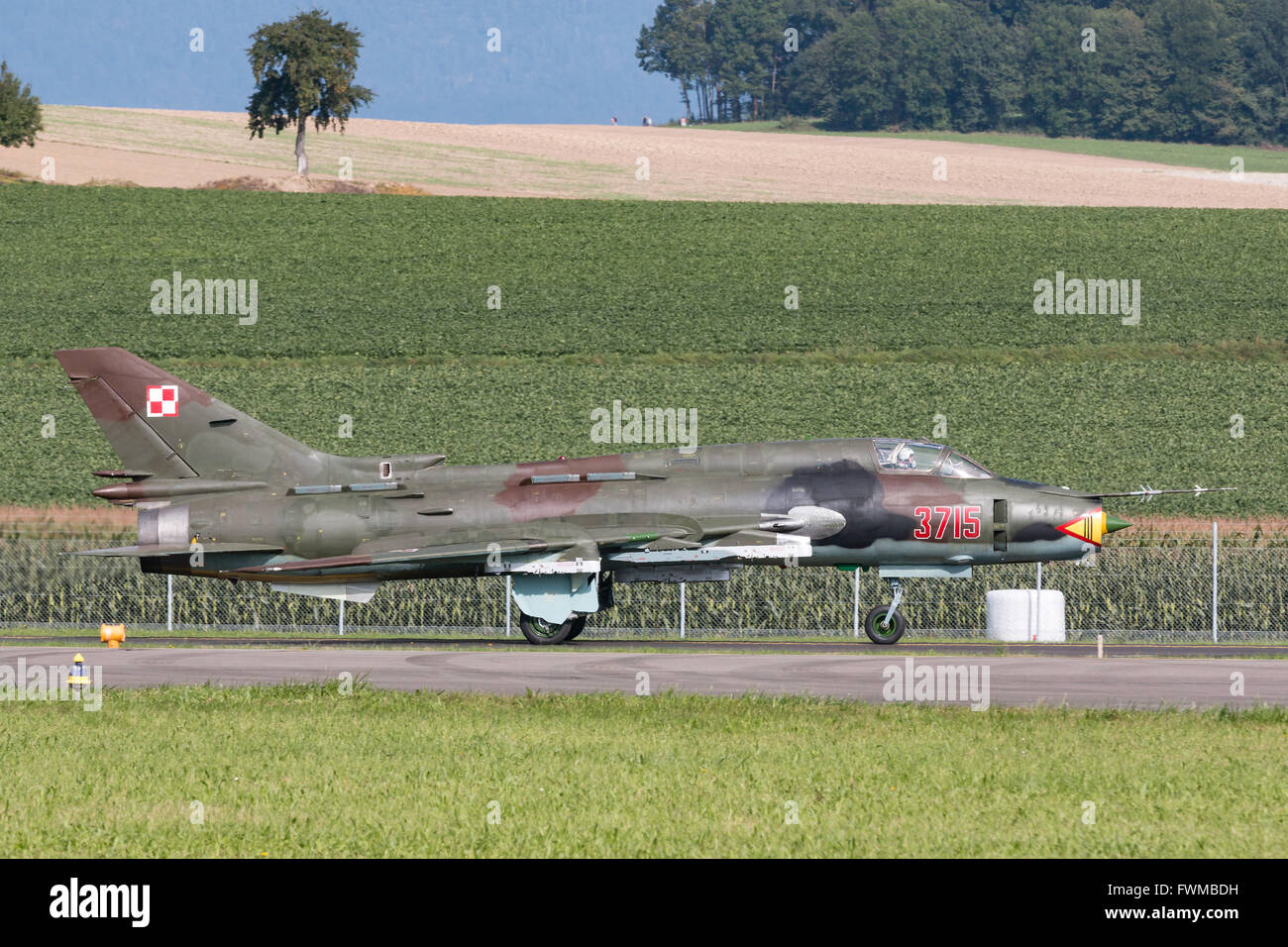 Sukhoi su 22 fitter soviet fighter bomber hi-res stock photography and ...
