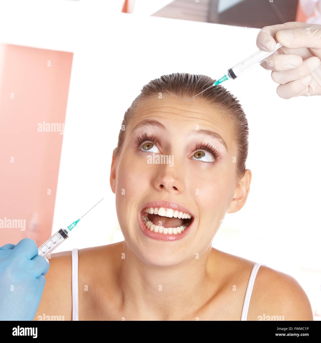 Injections and syringes hi-res stock photography and images - Alamy