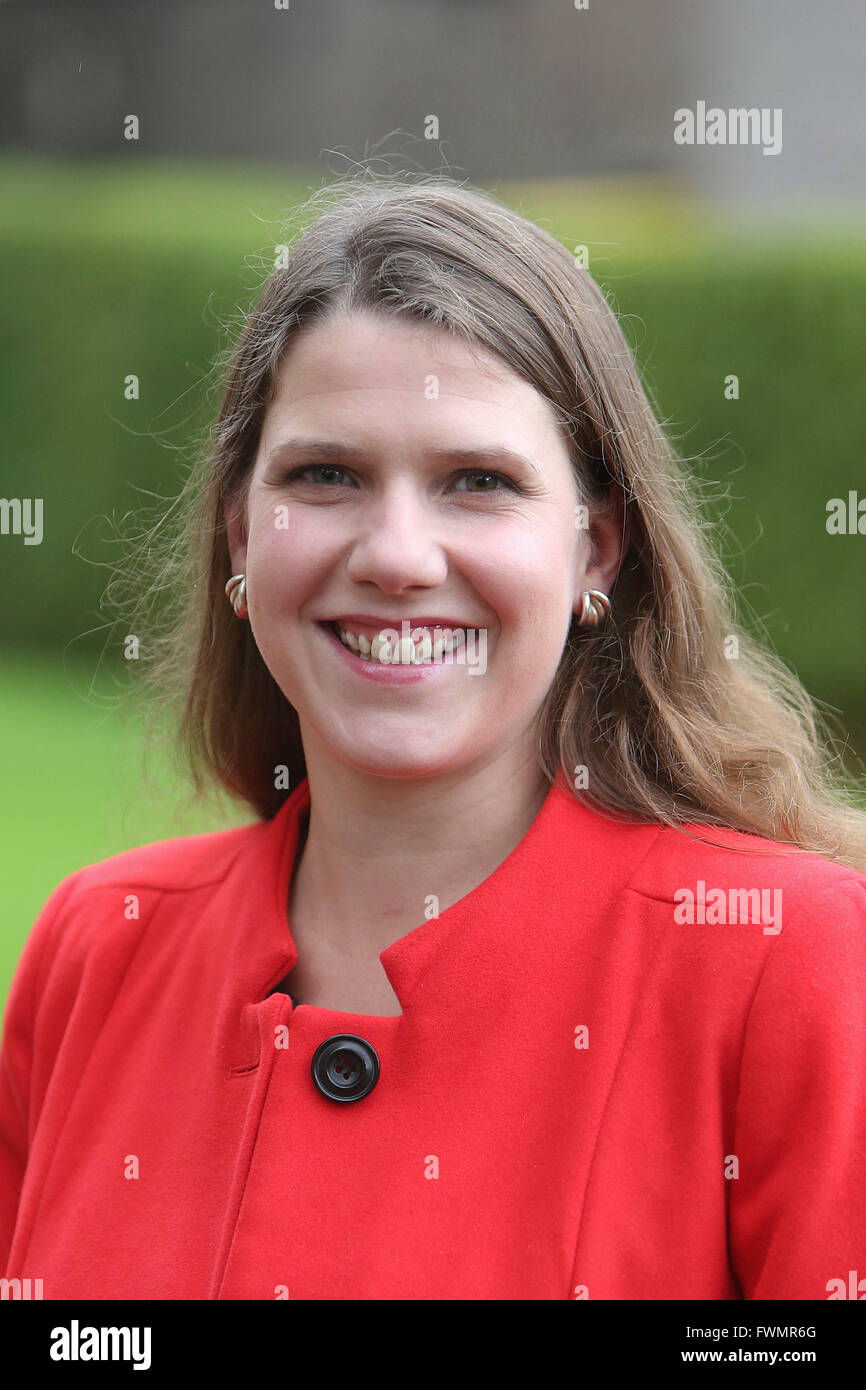 Mother liberal democrat leader jo swinson hi-res stock photography and ...