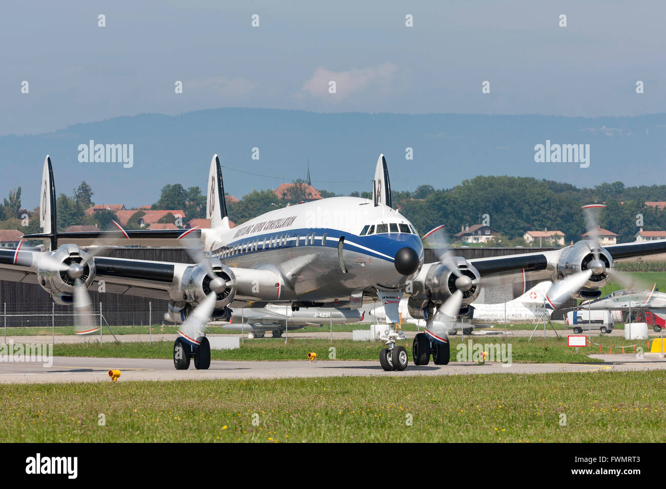 Breitling Lockheed L-1049F Super Constellation HB-RSC Stock Photo - Alamy