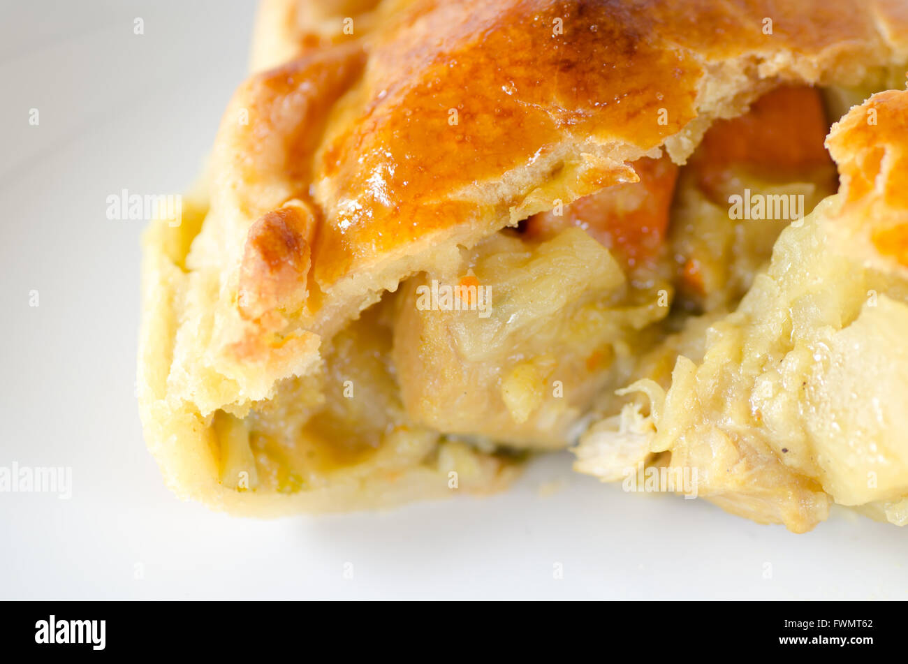 Chicken pie hi-res stock photography and images - Alamy