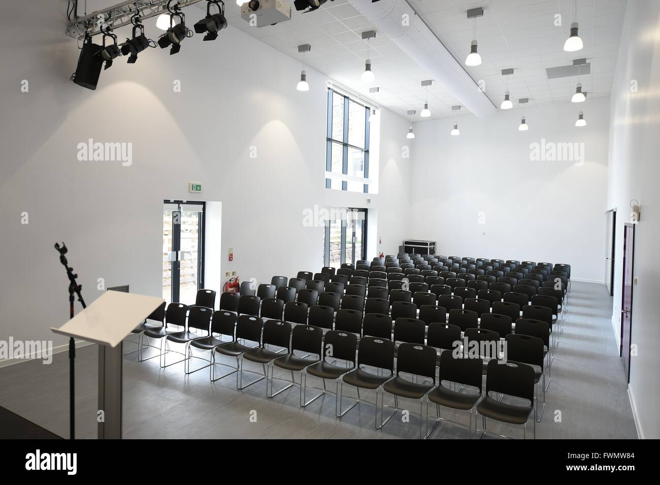 High school assembly hall hi-res stock photography and images - Alamy