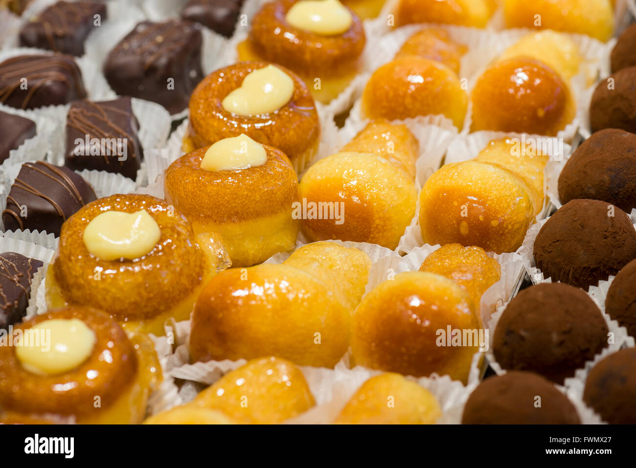 Cream filled french pastry hi-res stock photography and images - Alamy