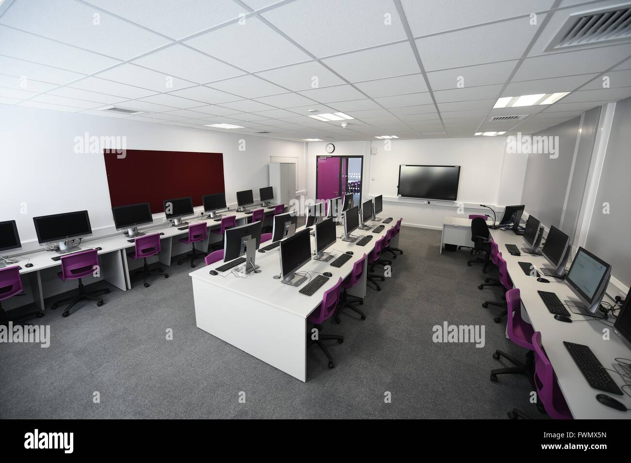 Teachers meeting school uk hi-res stock photography and images - Alamy