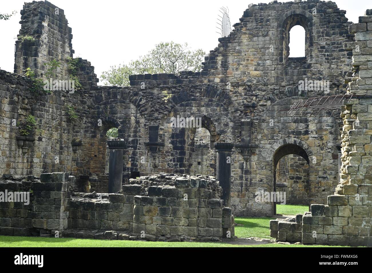 Old buildings and ruins Stock Photo - Alamy