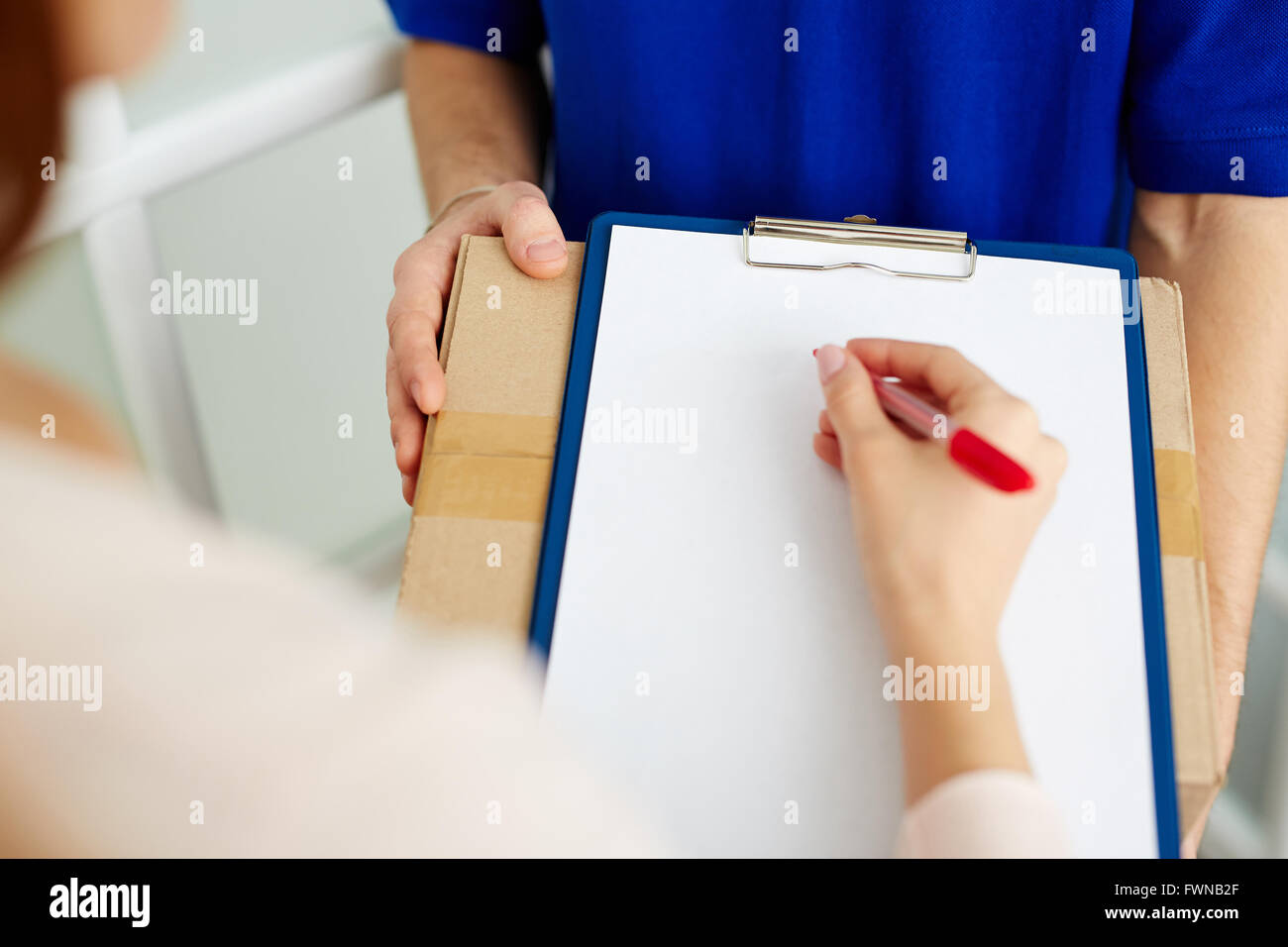 Delivery document sign hi-res stock photography and images - Alamy
