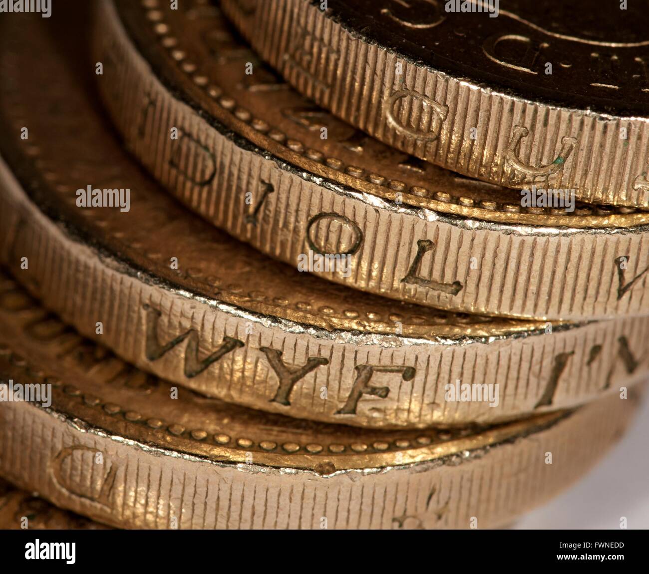 A stack of pound coins close up macro Stock Photo - Alamy