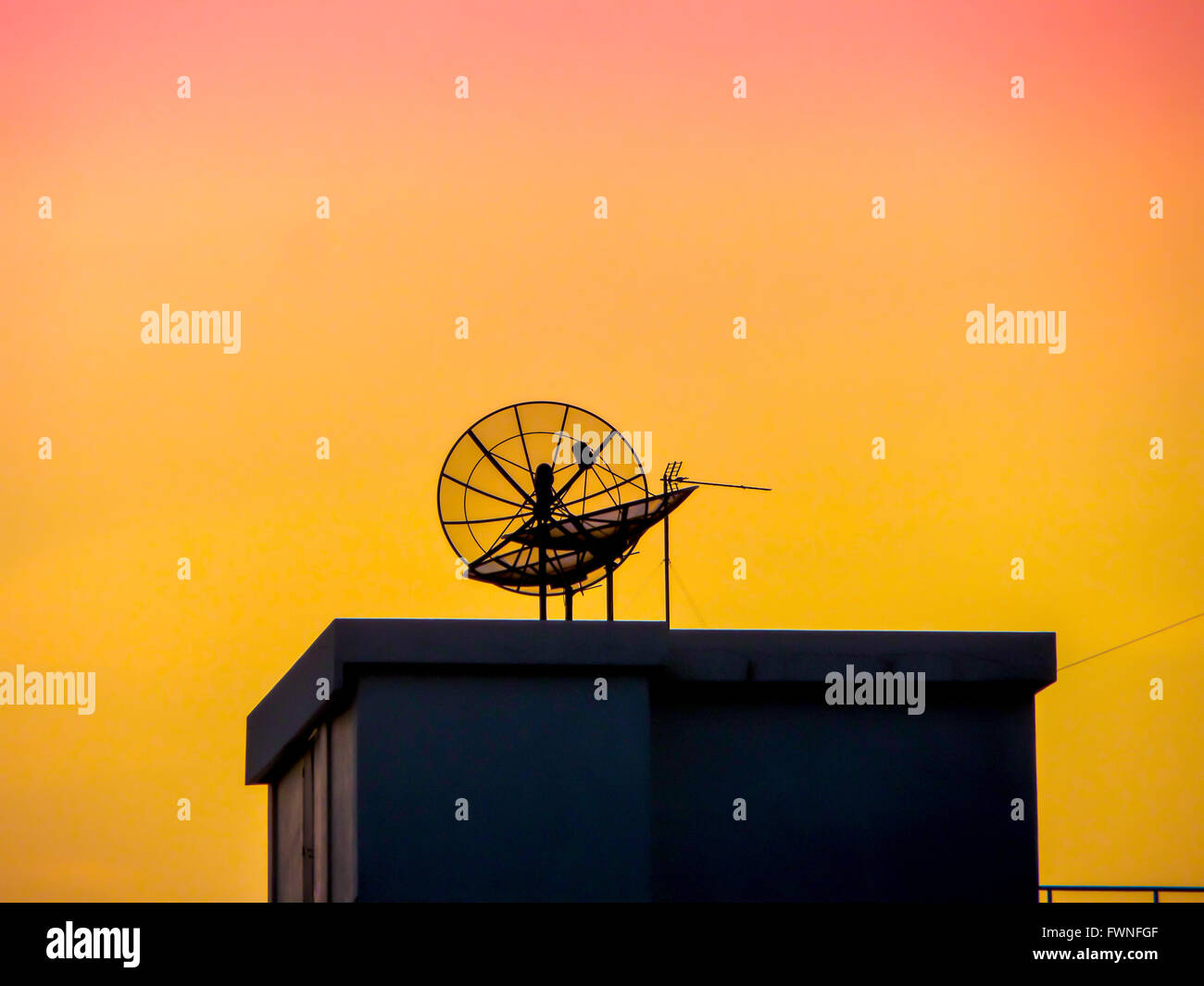 Orange satellite dish hi-res stock photography and images - Alamy