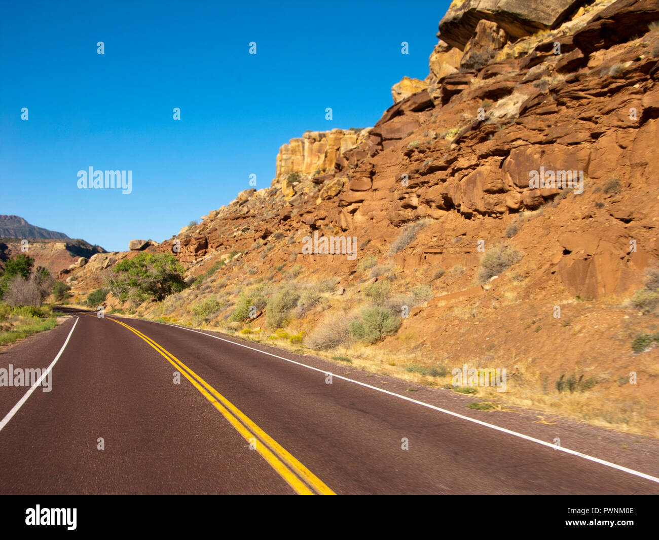 typical yellow strip on the road America Stock Photo - Alamy