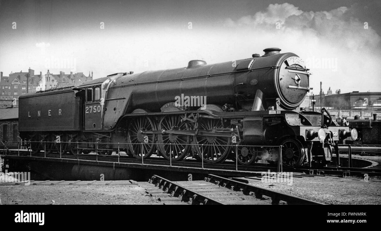 Class A3 4 6 2 No 2750 Papyrus Built In 1929 And Achieved Fame In 1935 With A High Speed Run