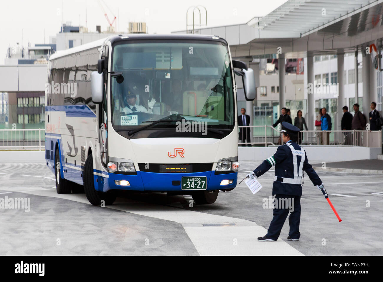 Tokyo, Japan. 6th April, 2016. A bus arrives at the new Shinjuku ...