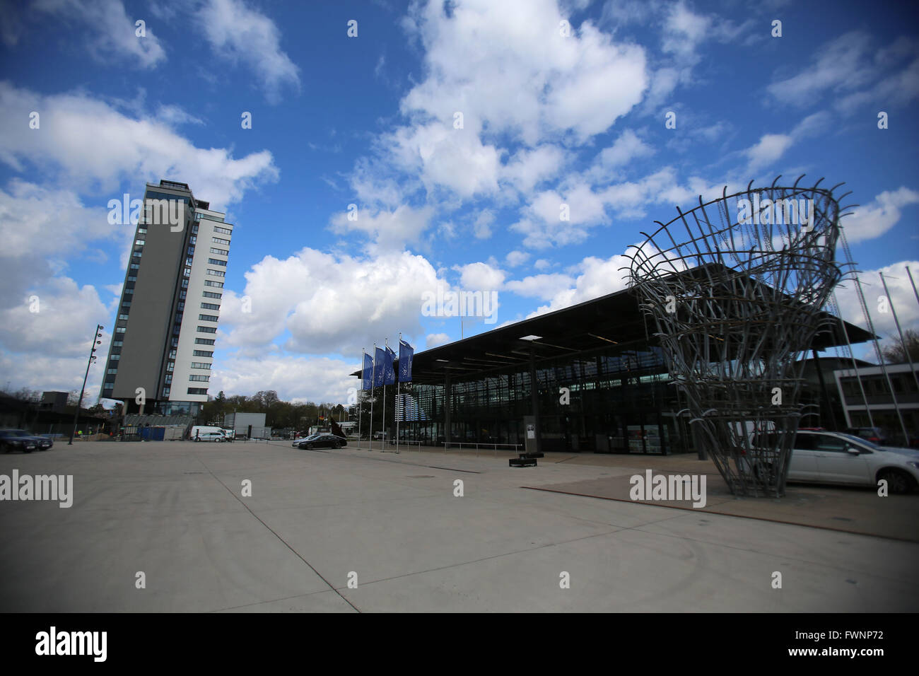 Service center bonn hi-res stock photography and images - Alamy