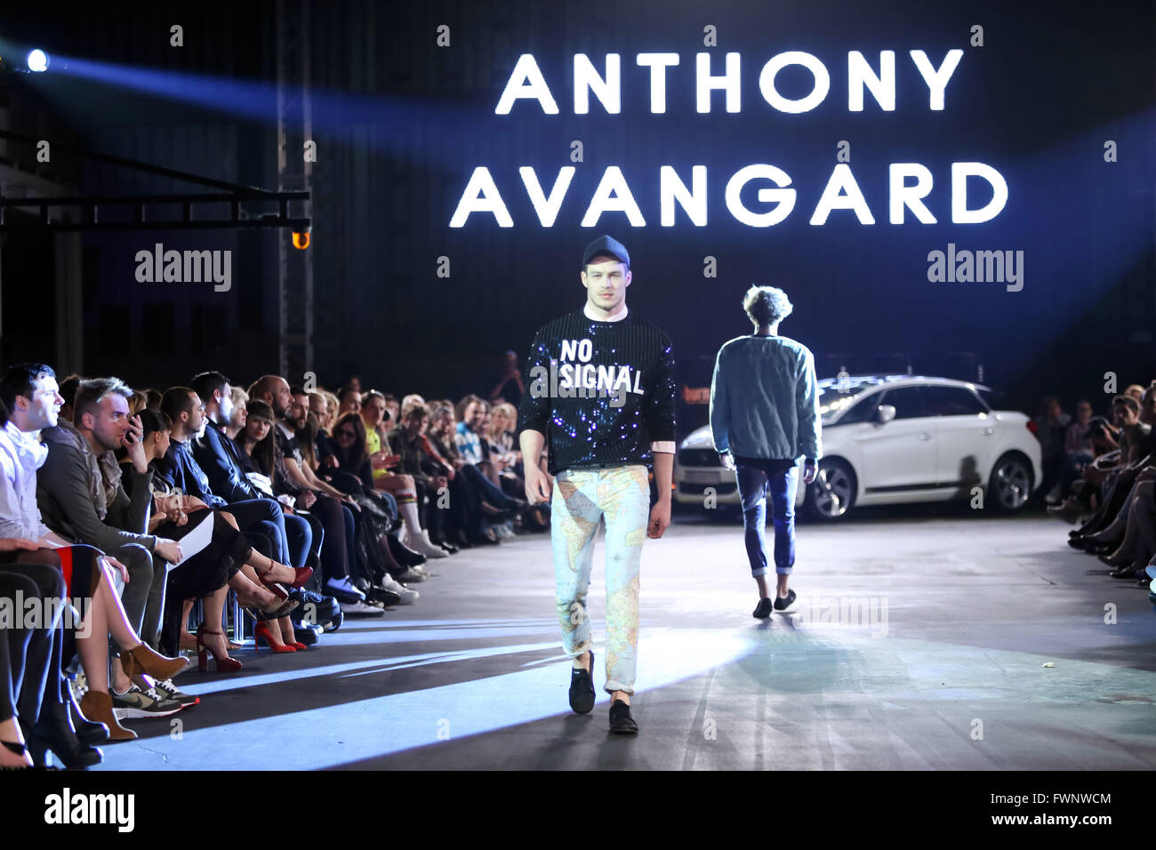 Body map fashion hi-res stock photography and images - Alamy