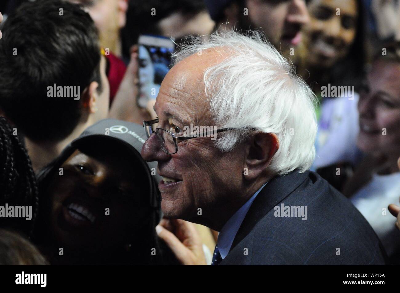 Philadelphia, PA, USA. 6th Apr, 2016. BERNIE SANDERS speaks to a crowd ...