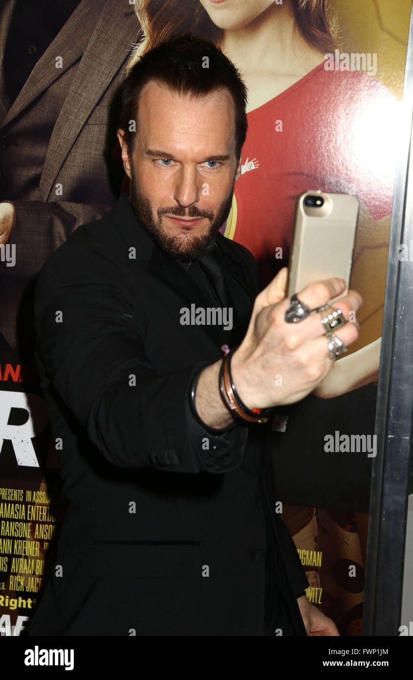 New York, USA. 6th Apr, 2016. Actor MICHAEL EKLUND takes video of the press with his cell phone ...