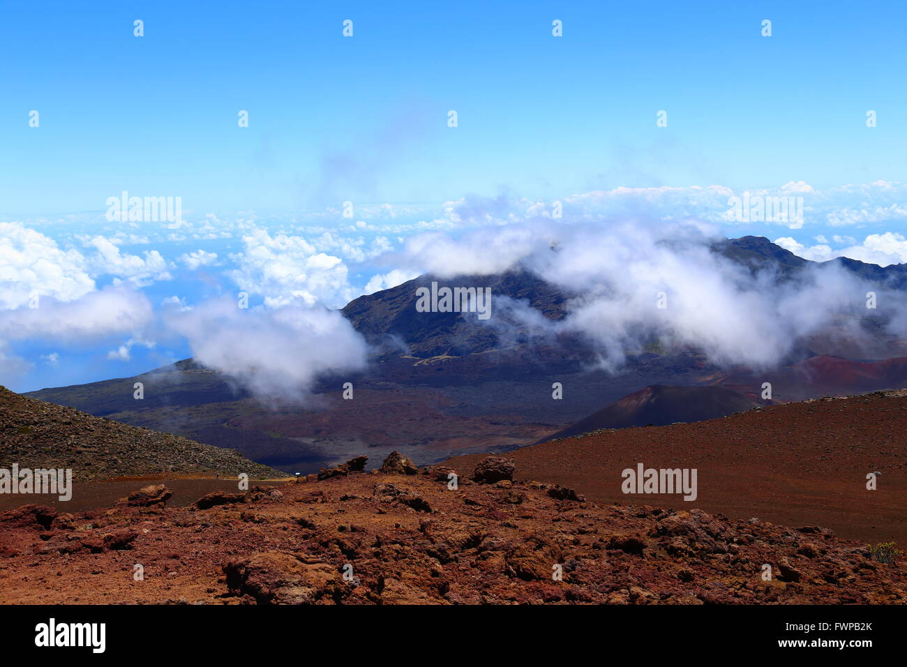Volcanic scenery hi-res stock photography and images - Alamy