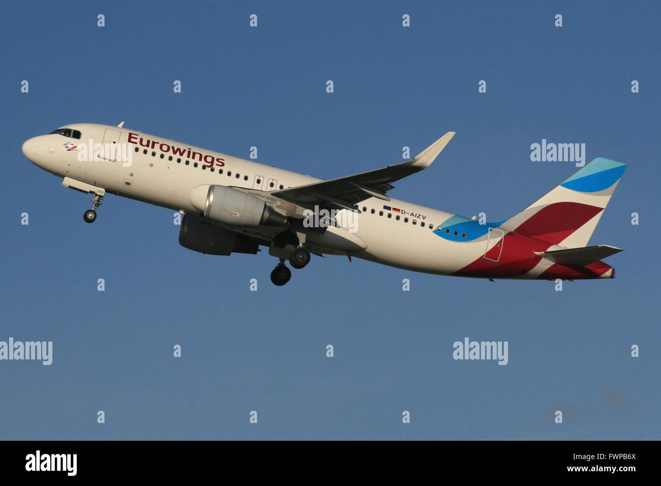 Eurowings airbus a320 landing hi-res stock photography and images - Alamy