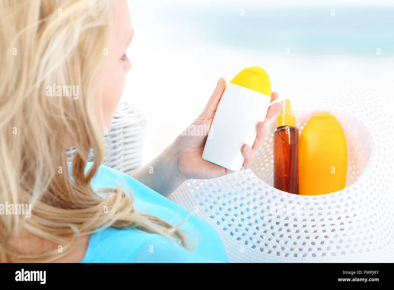 Sunscreen Woman High Resolution Stock Photography and Images - Alamy