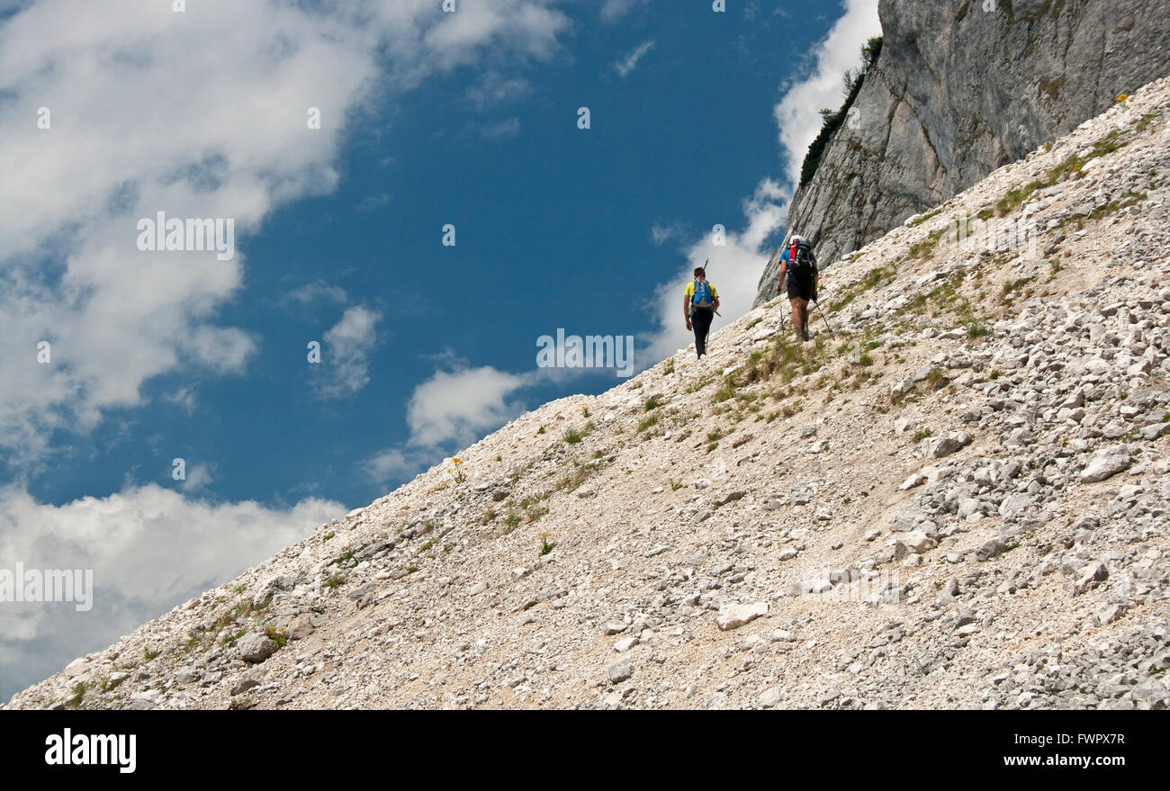 Limestone trail hi-res stock photography and images - Alamy