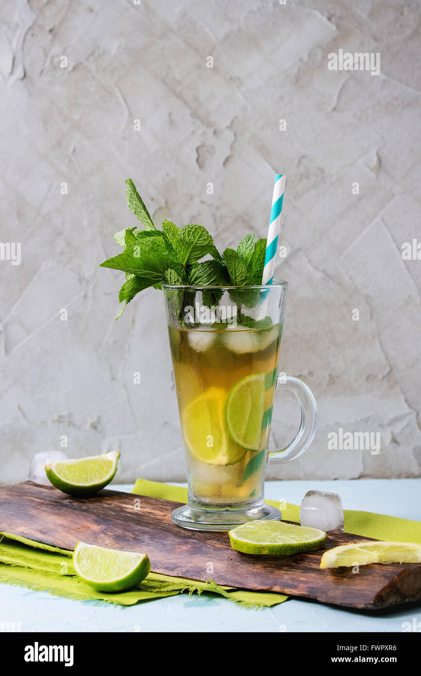 Iced green tea Stock Photo - Alamy