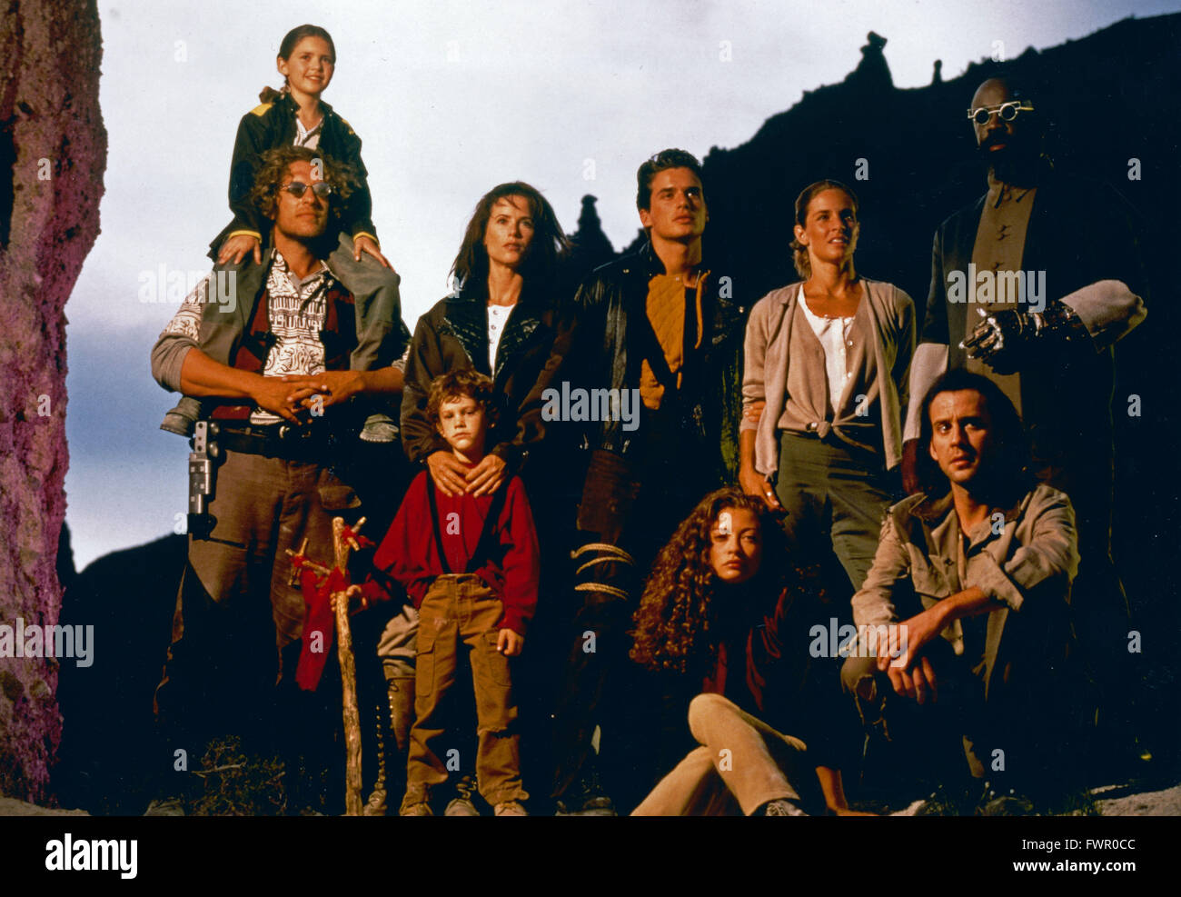 Earth 2, Fernsehserie; USA 1994 - 1995, Szenenfoto mit der Crew Stock ...