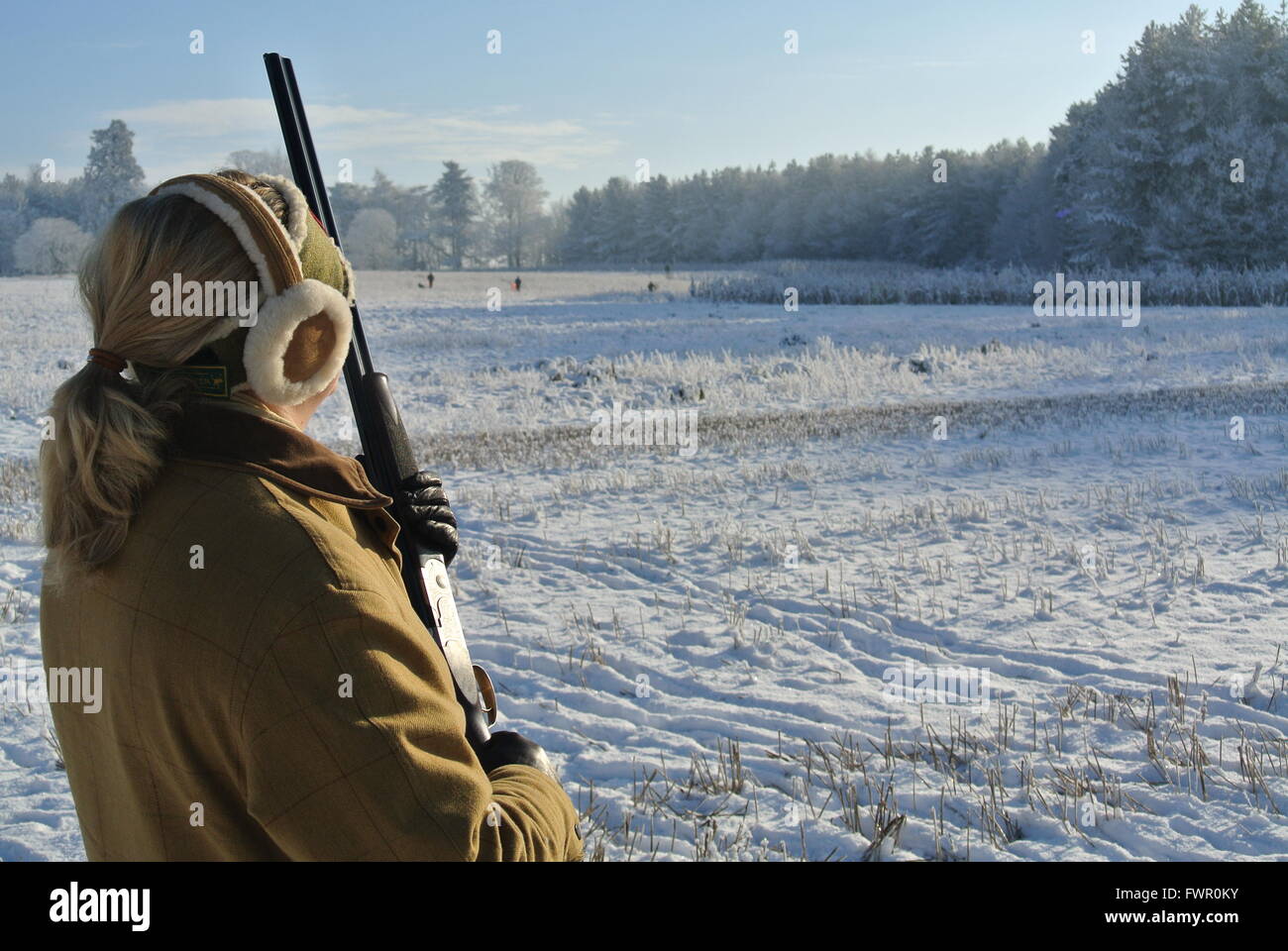 Lady with gun hi-res stock photography and images - Alamy
