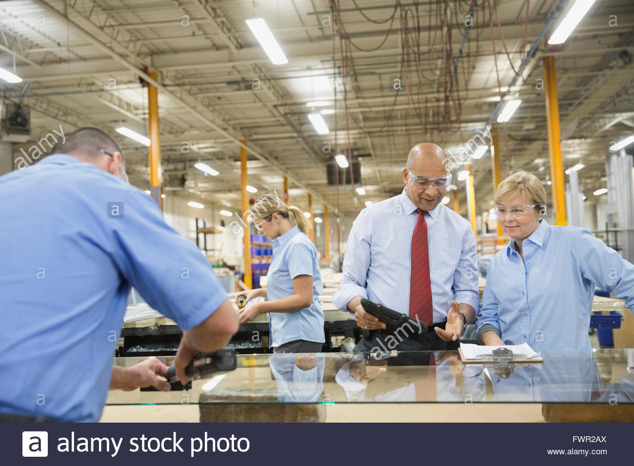 African american factory workers hi-res stock photography and images ...