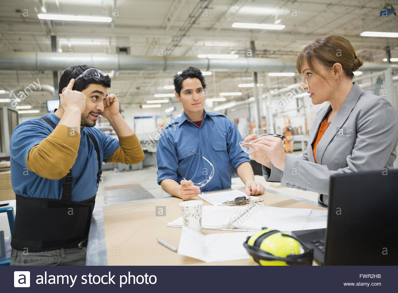 Skilled factory workers hi-res stock photography and images - Alamy