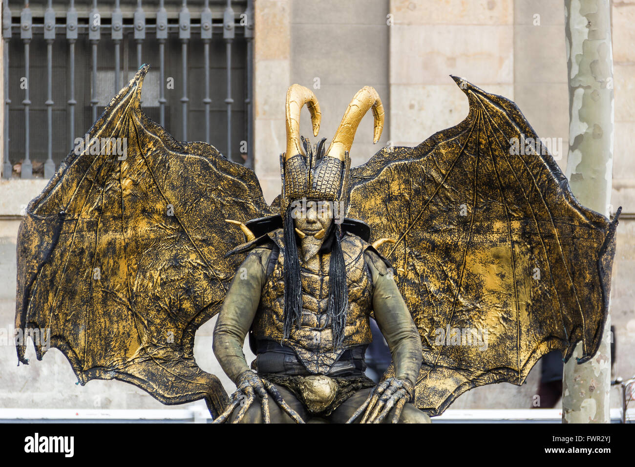An alien relaxes in Barcelona - Spain Stock Photo - Alamy