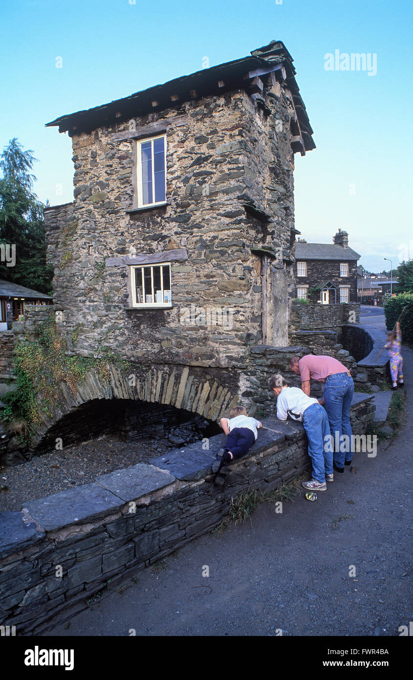 Bridge House Ambleside England Stock Photo - Alamy
