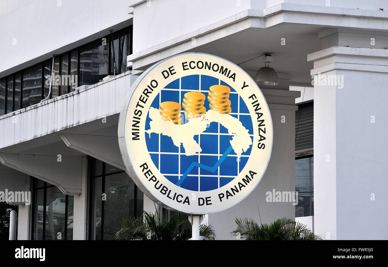 Administration building panama hi-res stock photography and images - Alamy