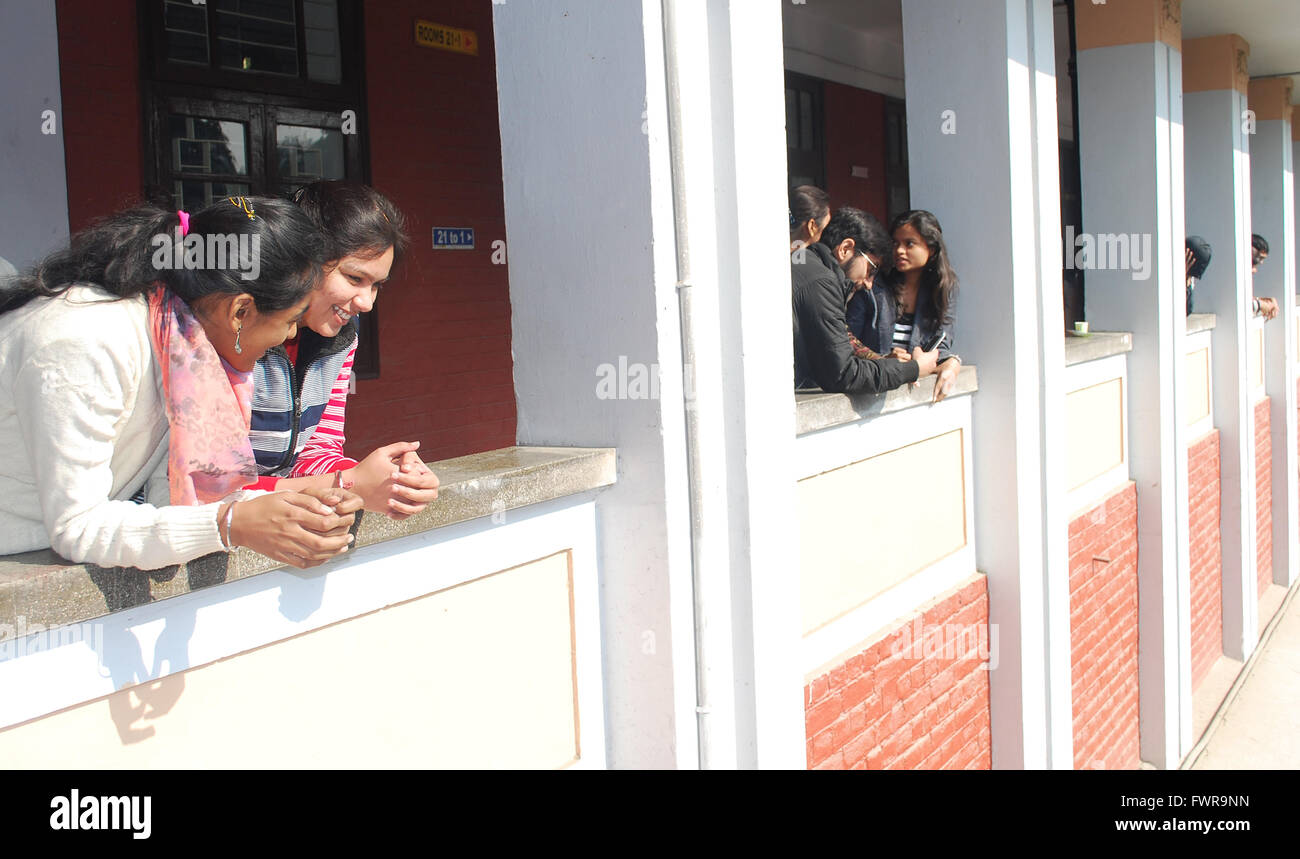 Student standing balcony hi-res stock photography and images - Alamy
