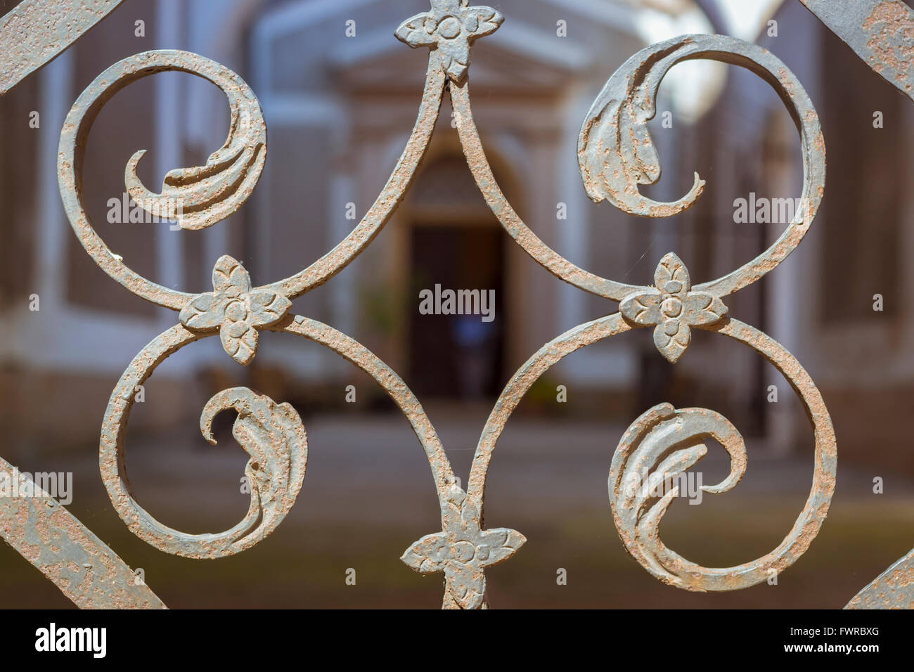 Wrought iron lattice hi-res stock photography and images - Alamy