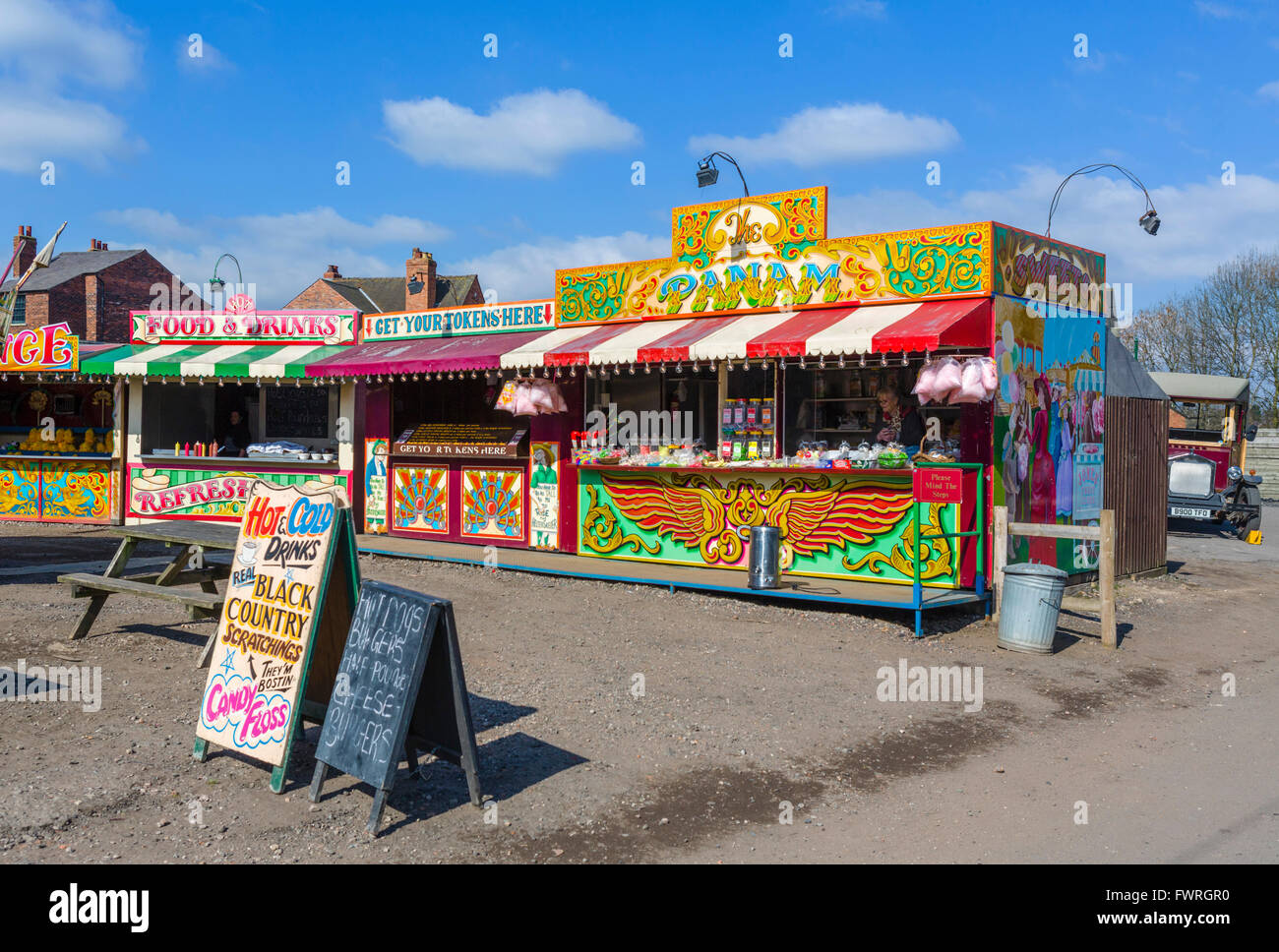Fairground booth hi-res stock photography and images - Alamy