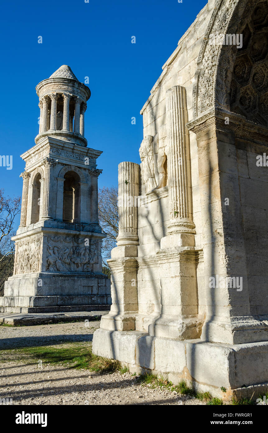 GLANUM, ST REMY DE PROVENCE, BDR FRANCE 13 Stock Photo - Alamy