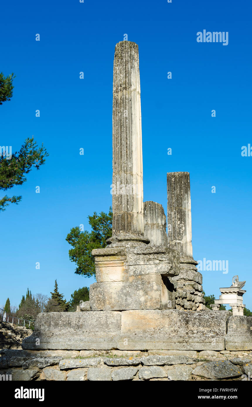 GLANUM, ST REMY DE PROVENCE, BDR FRANCE 13 Stock Photo - Alamy