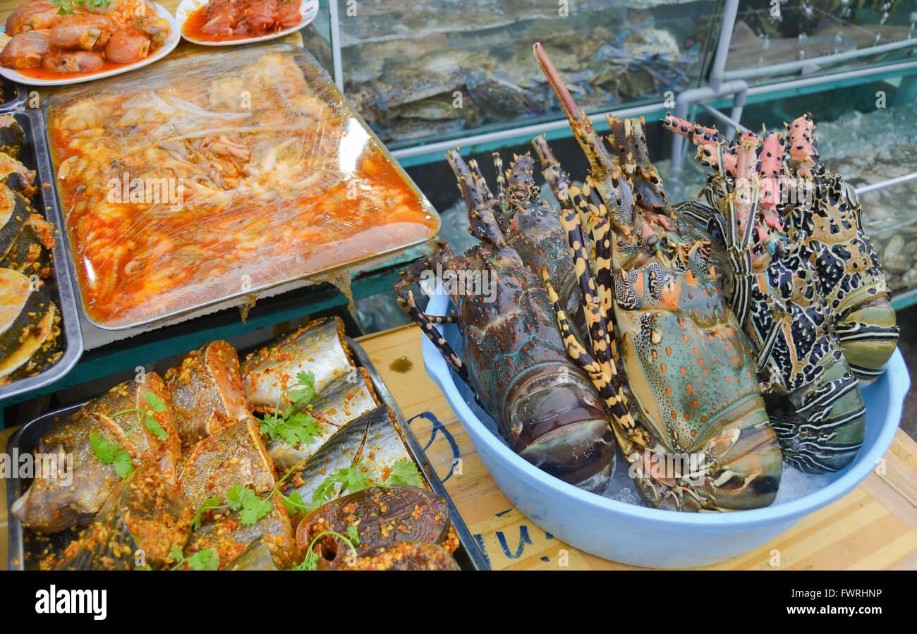 Seafood and fish in food market in Vietnam Stock Photo - Alamy