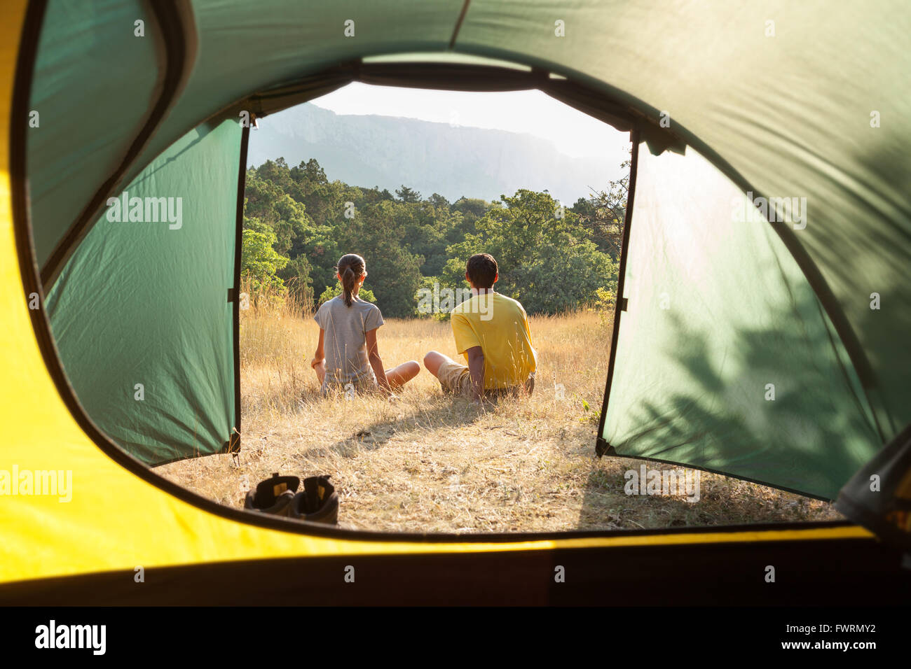 Open tent hi-res stock photography and images - Alamy