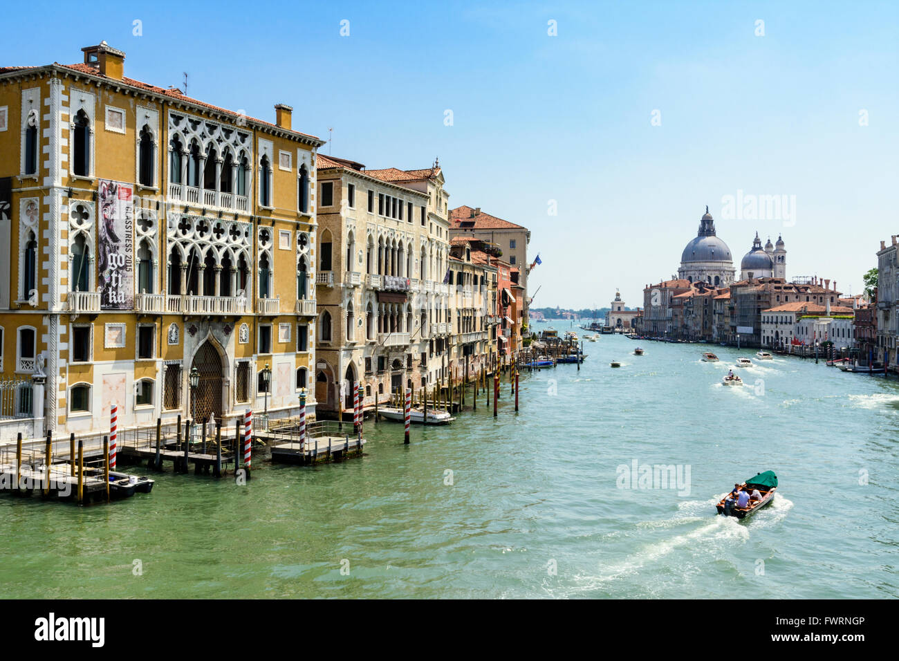 Canalsso hi-res stock photography and images - Alamy