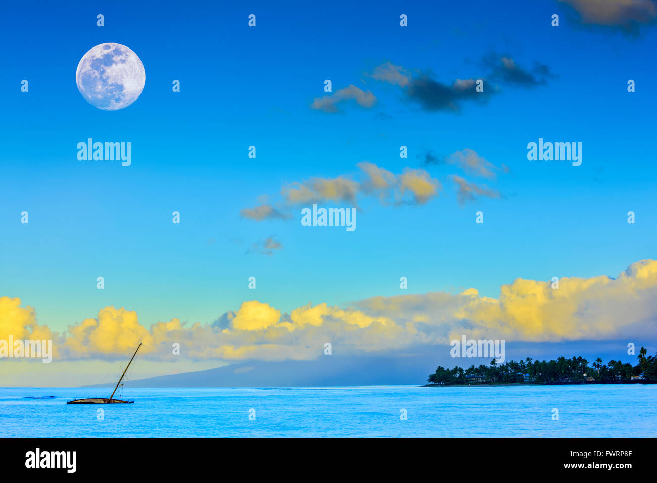 Molokai harbor hi-res stock photography and images - Alamy