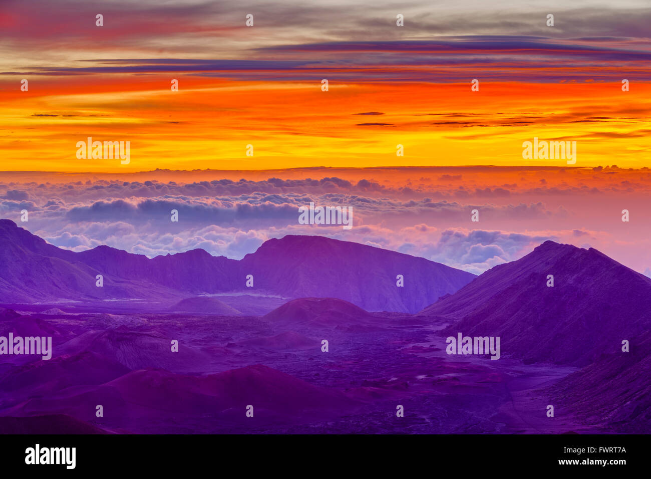 Haleakala crater on Maui spectacular sunrise dawn Stock Photo - Alamy
