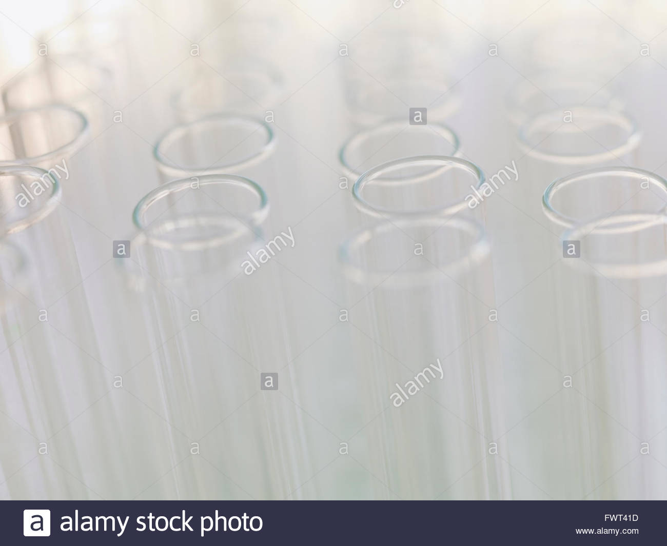 Empty test tubes hi-res stock photography and images - Alamy