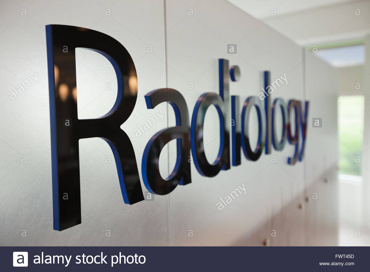 Sign at hospital hi-res stock photography and images - Alamy