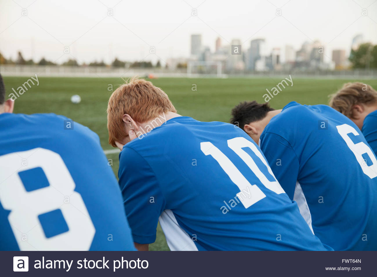 Soccer Players Behind Stock Photos & Soccer Players Behind Stock Images ...