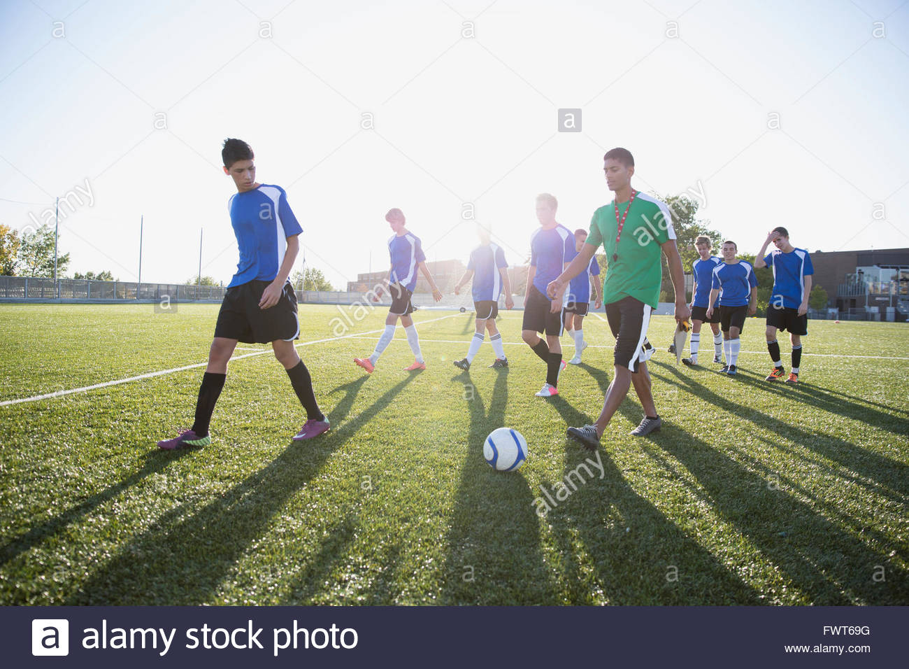 Walking onto the field hi-res stock photography and images - Alamy