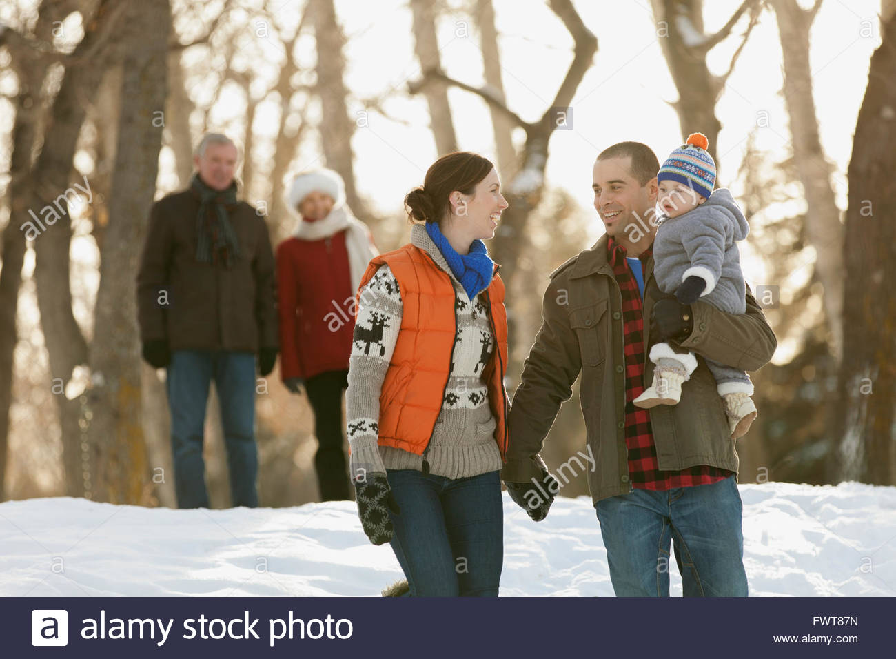 Outdoors 30 35 years hi-res stock photography and images - Alamy