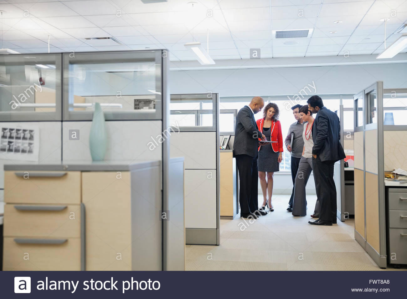 Indian office cubicles hi-res stock photography and images - Alamy